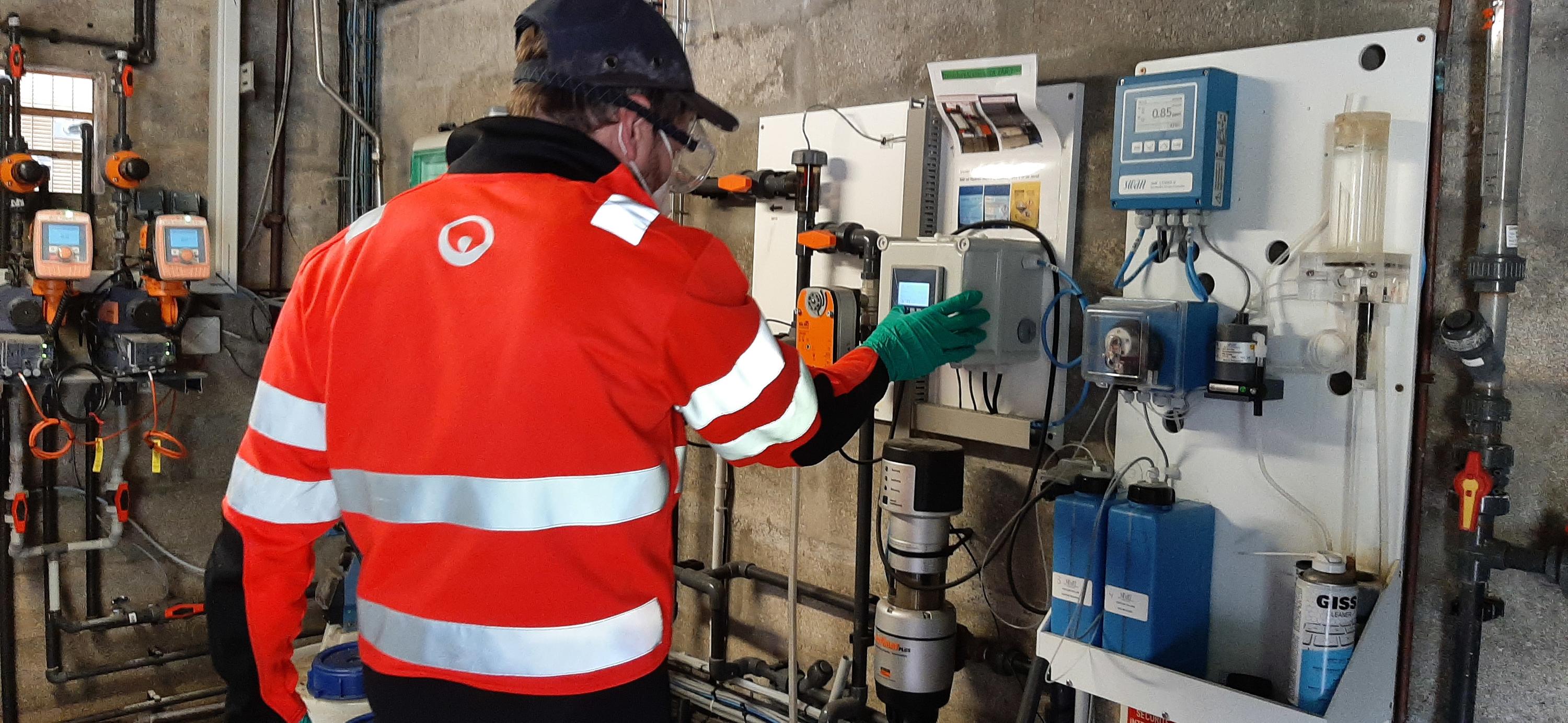 Equipment for chemical water treatment solutions | Veolia Water ...